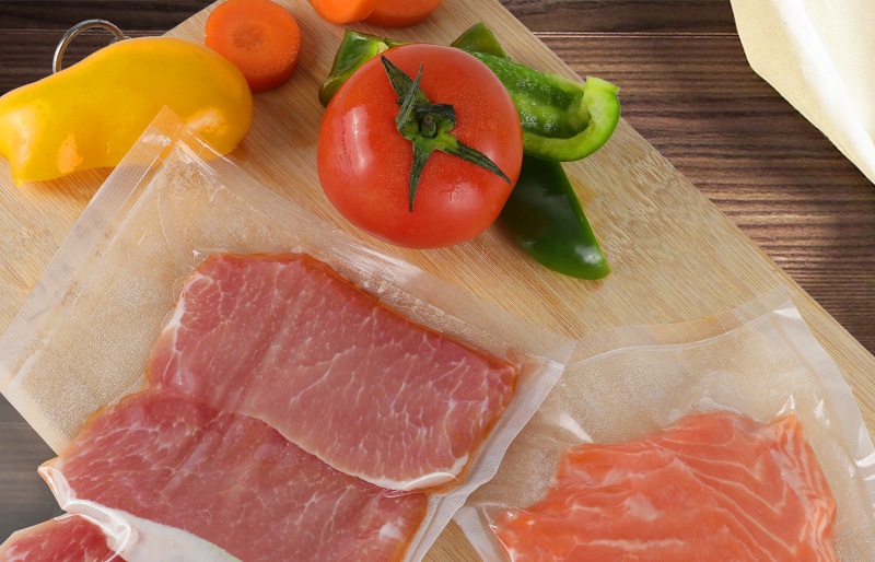 Виды пакетов для вакуумной упаковки пищевых продуктов